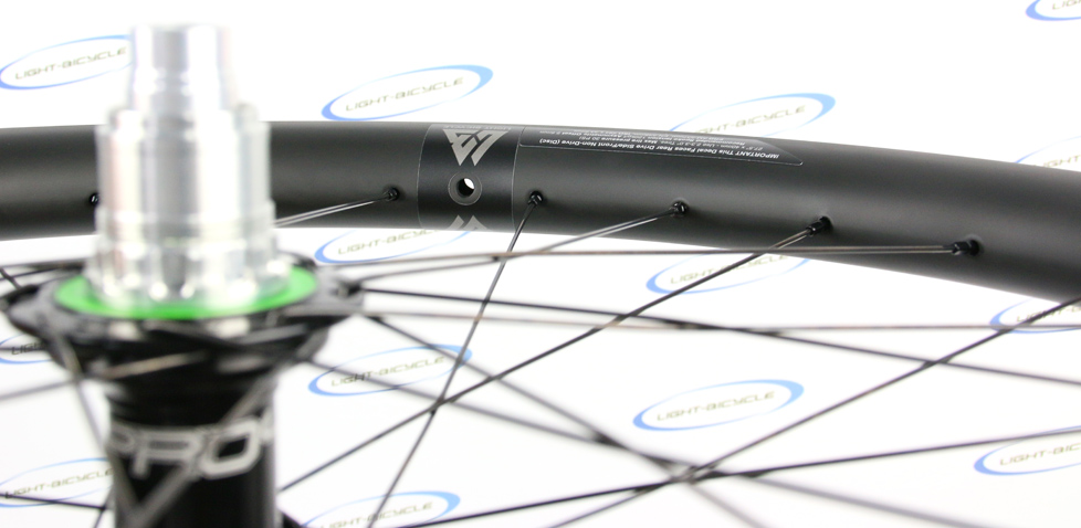 Hand-built carbon AM733 asymmetric 27.5 mtb Enduro 650B wheels tubeless ...