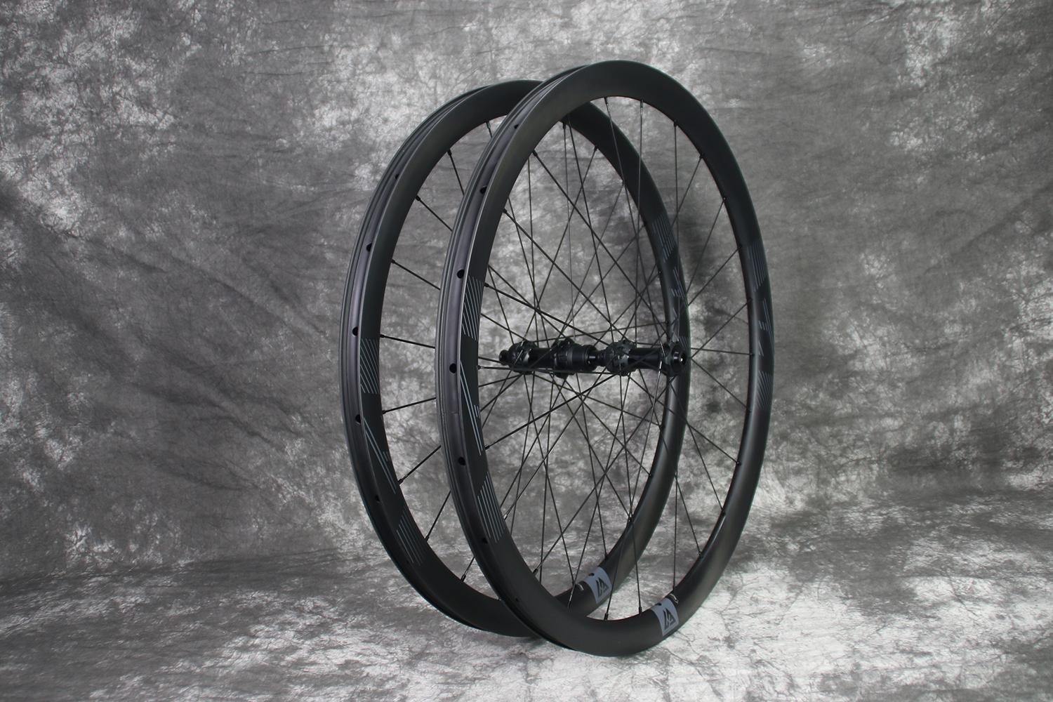 AR36-21mm Inner/28mm Outer Widths,36mm Depth 700C Wheelset