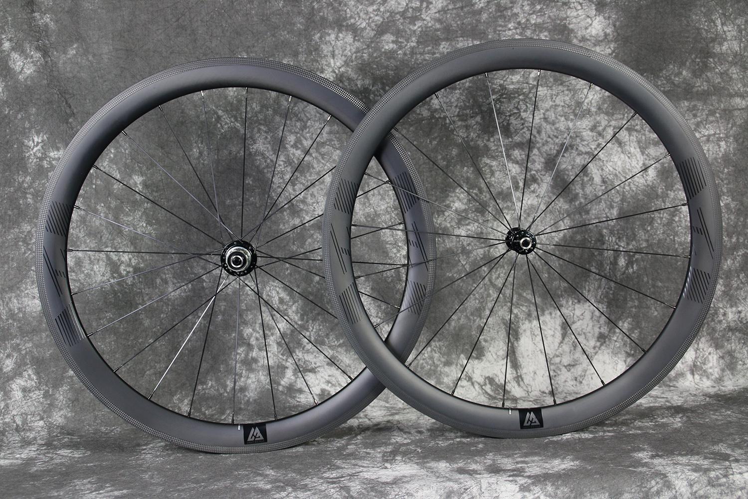 AR46-21mm Inner/28mm Outer Widths, 46mm Depth Carbon Wheelset/Tubeless