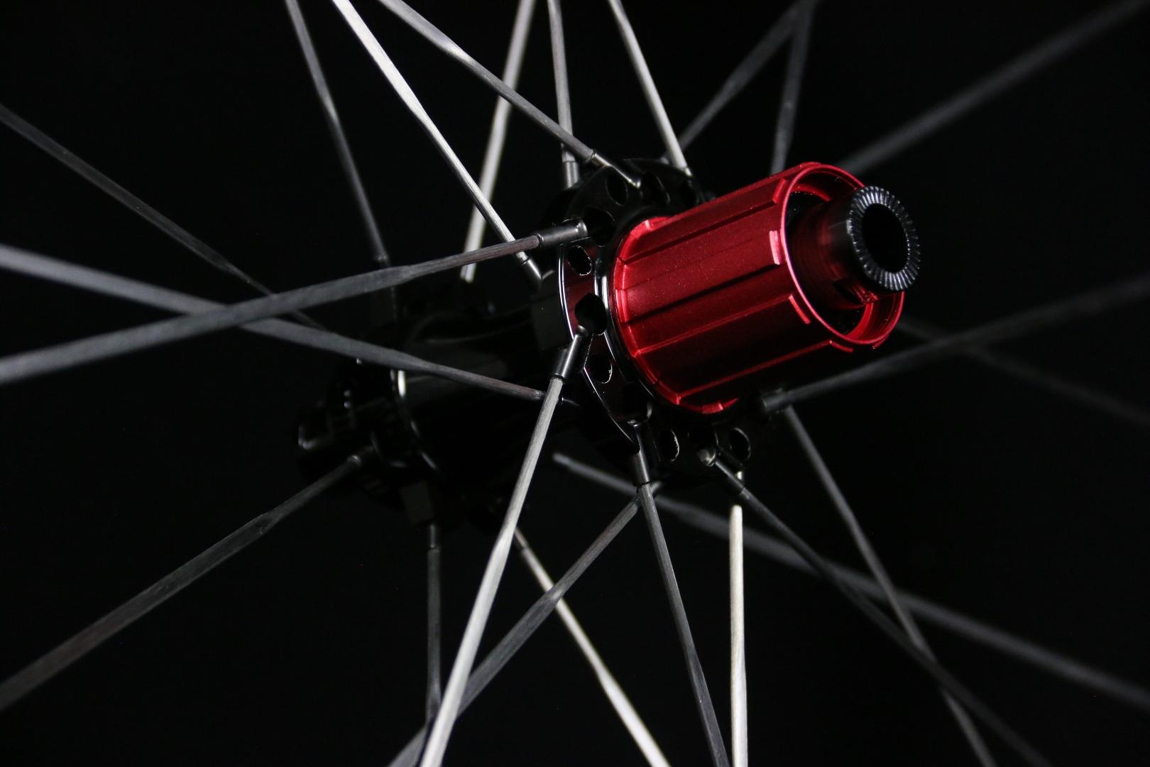 AR465 Disc Review: Carbon Spoked Wheelset for More Speed