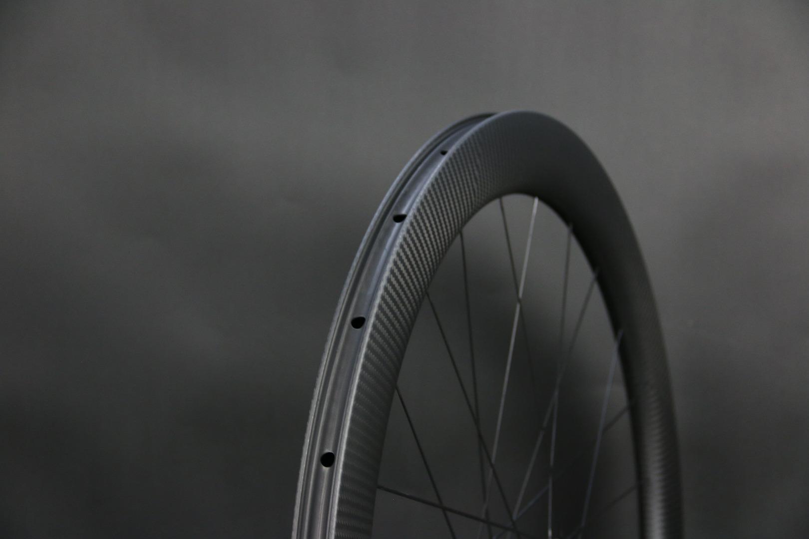 R55 Disc Review: Best Budget Bitex Wheelset