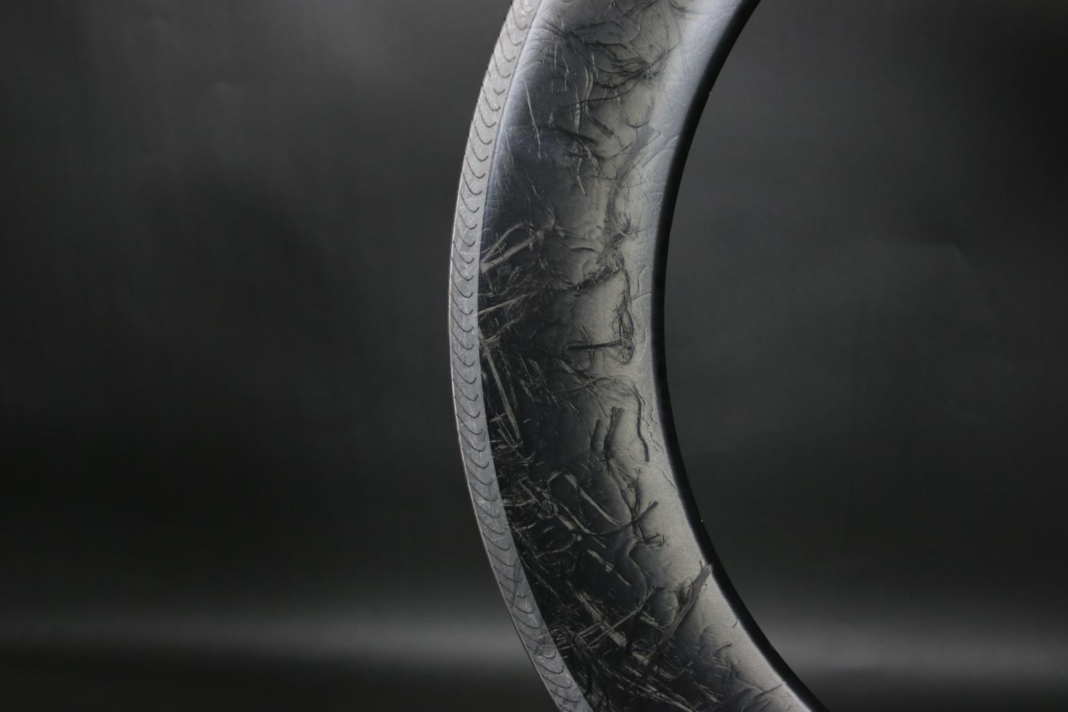 R88 Review: Custom Marble Weave Carbon Rim