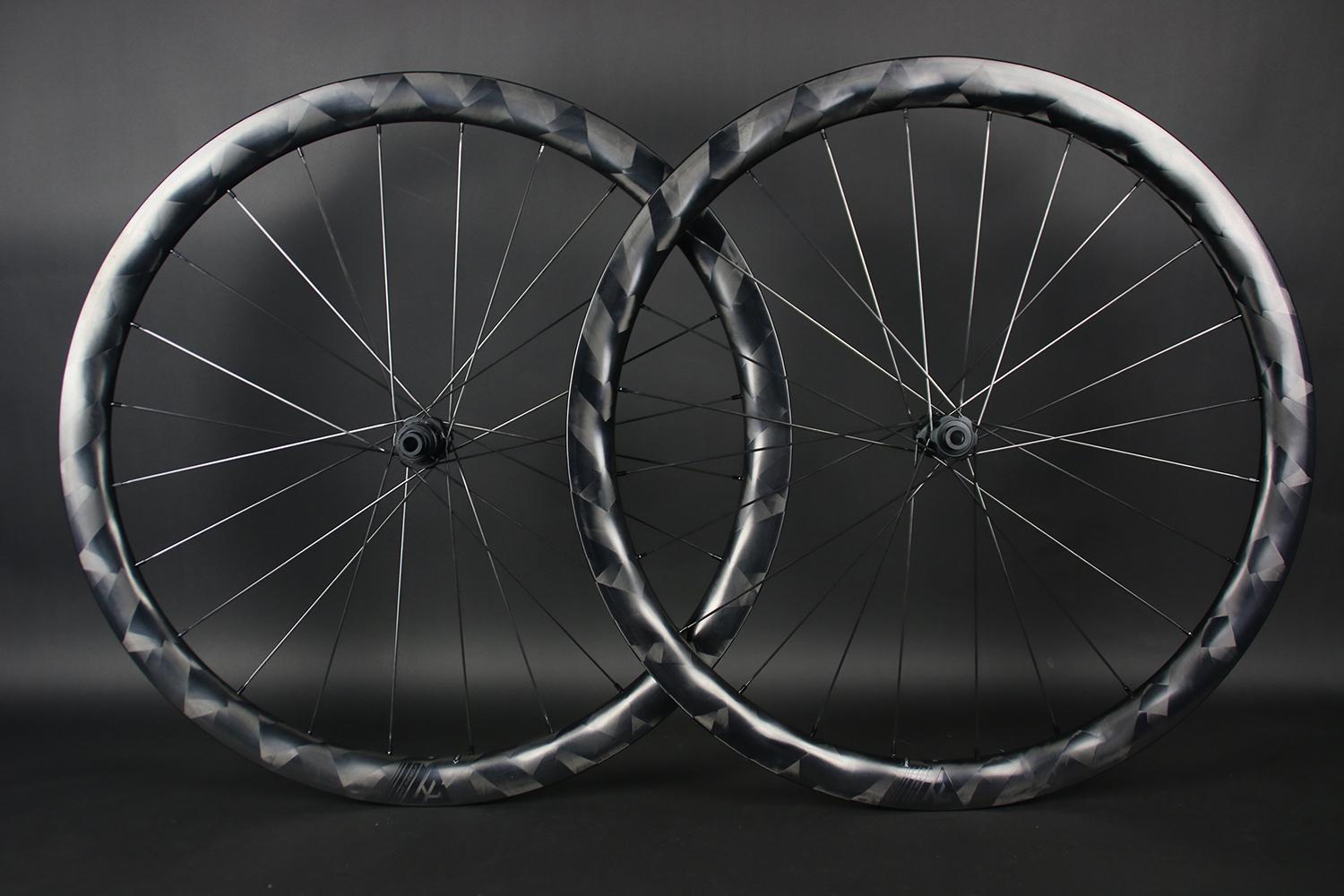 WR40 Disc Review: 40mm Braided UD Rims/DT Swiss 180 EXP
