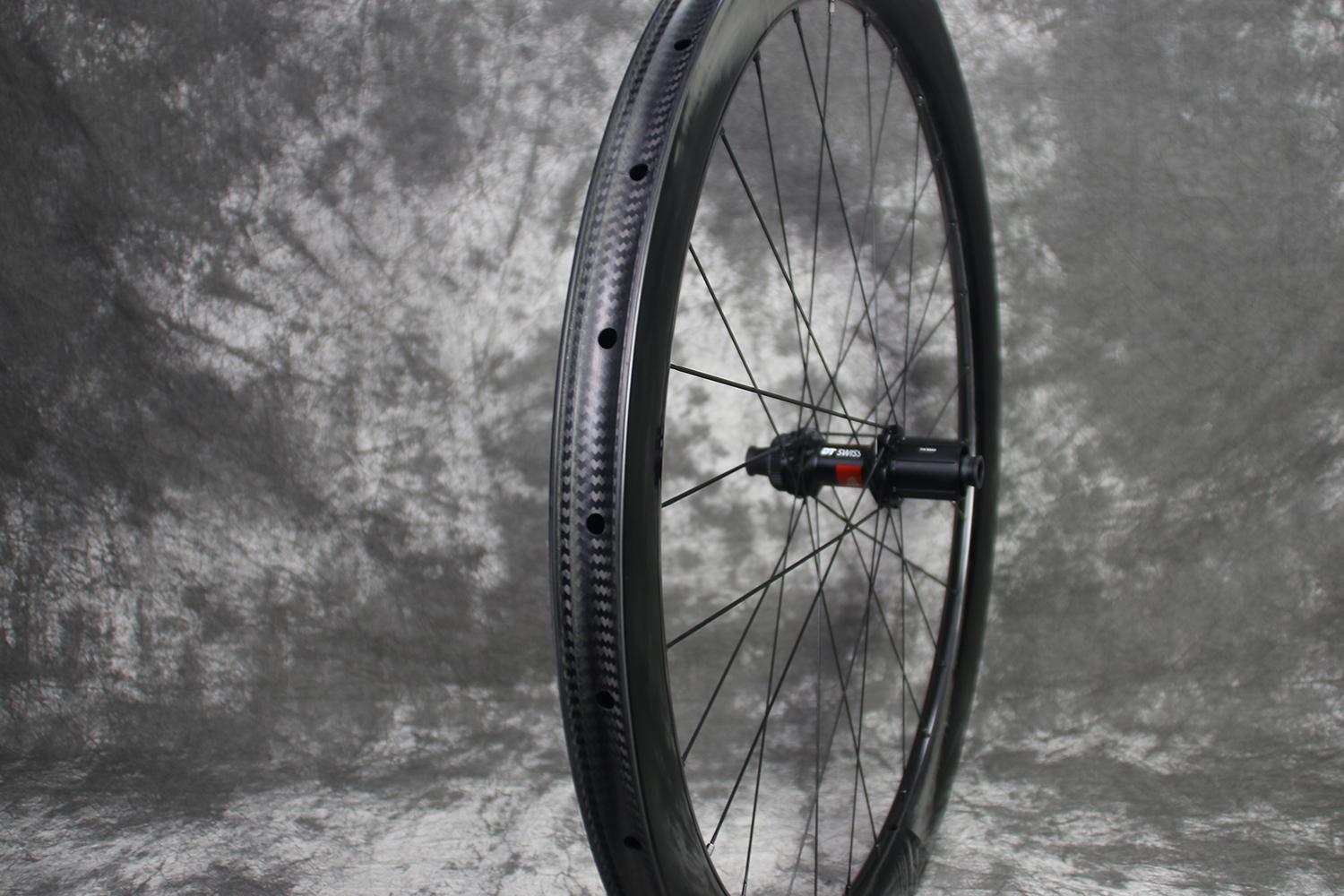 WR50-25mm/32mm Widths,50mm Depth Carbon Wheelset/Flyweight Front