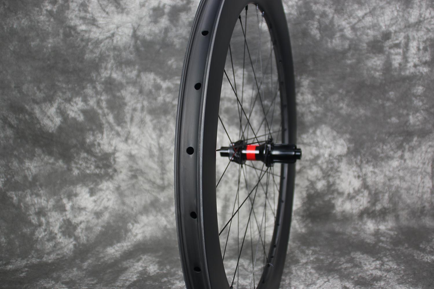 WR65 Disc Review: Wide-Road 65mm DT 240 Wheelset